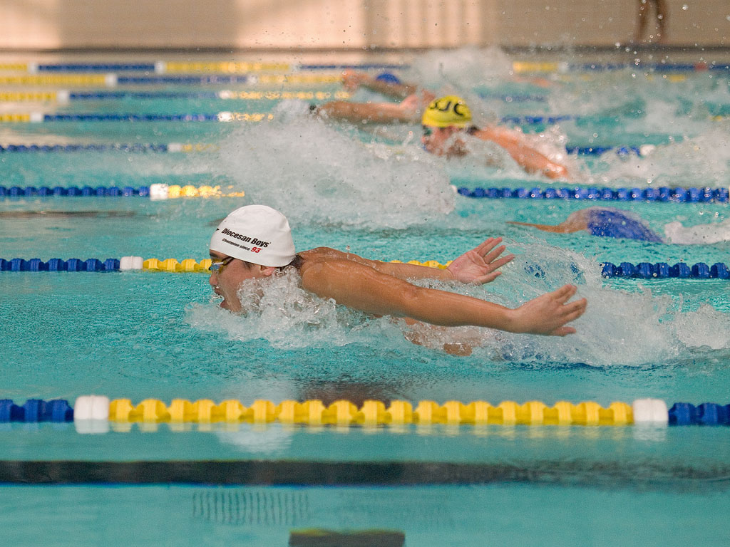 High School Swimming Competition (imgs): Olympus SLR Talk Forum ...